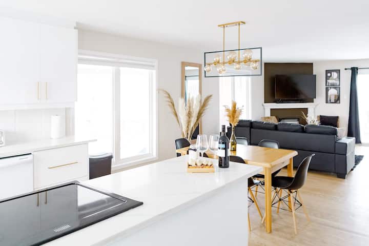 Entire Cozy Place. 5 Minutes Drive Downtown Ottawa - Gatineau