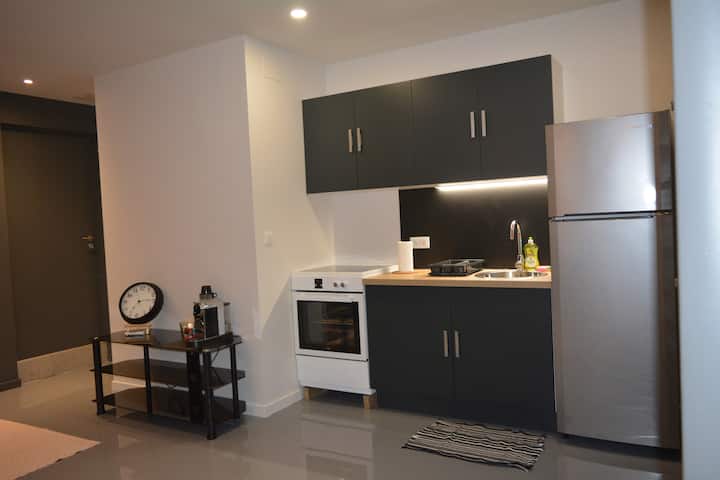 Charmant Logement Avec Piscine - New Caledonia