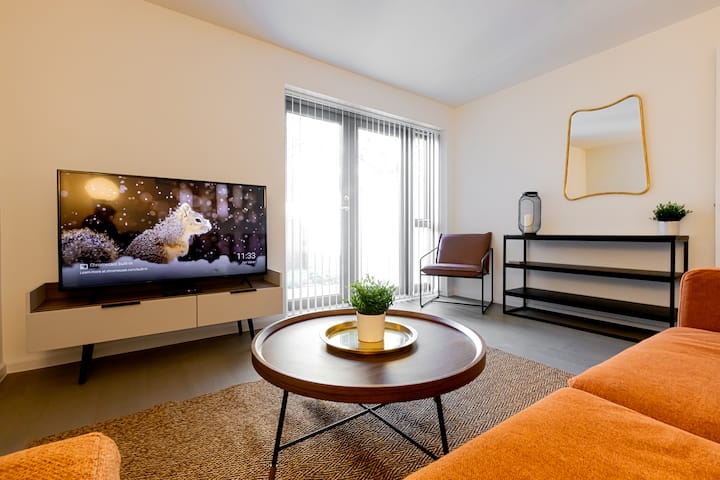 Seven Space | 3 Bed Townhouse With Parking Onsite. - Norwich
