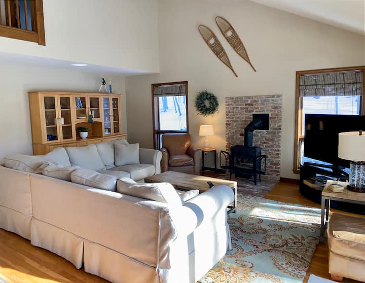 The Wheelock House- Family Home In Quechee - Quechee, VT