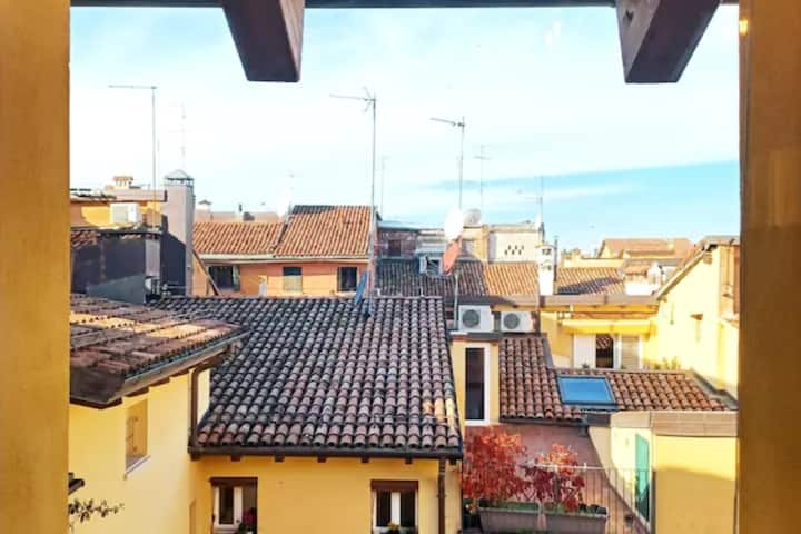 La Mansarda Del Fossato - Bologna