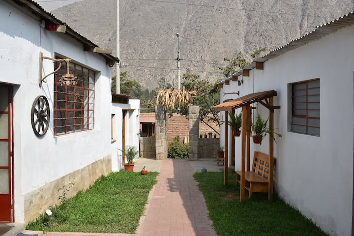 Rusticasa Hospedaje El Cielo
Sol Todo El Año!!!!!! - Santa Eulalia