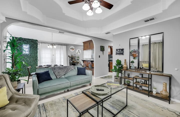 New! Best Day Ever Home - Edinburg, TX