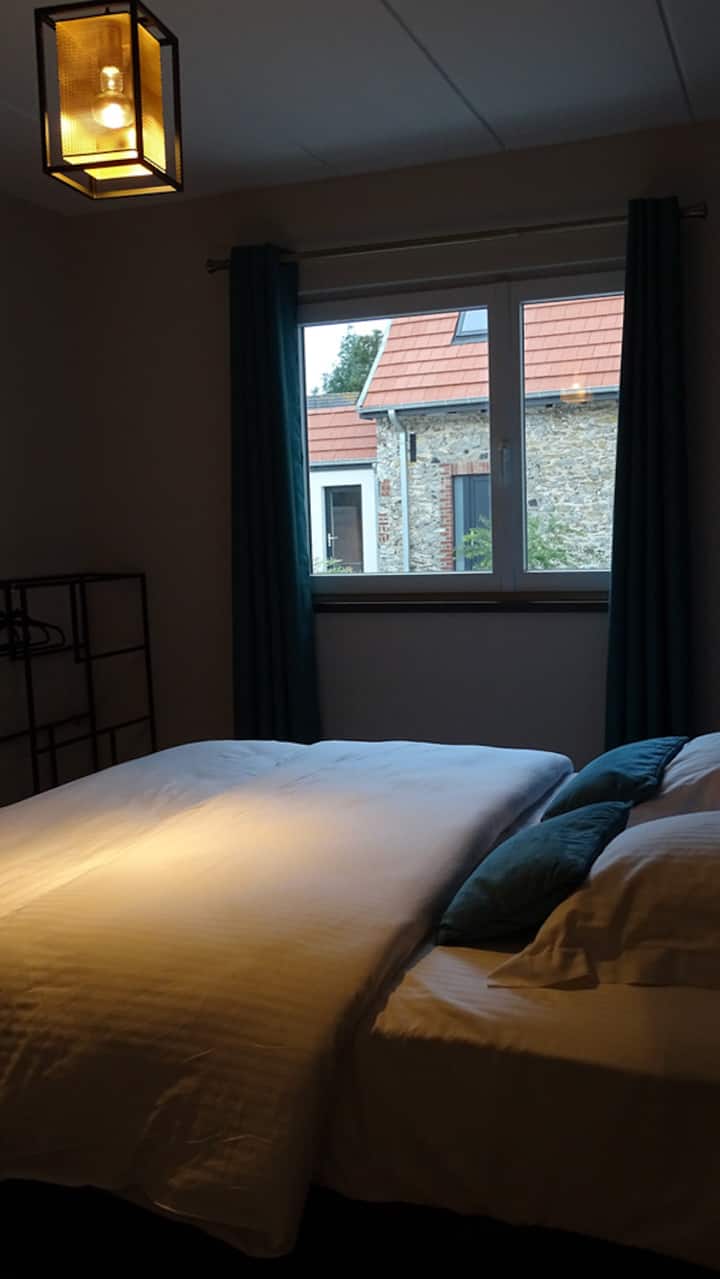 Agréable Chambre D'hôte Avec Parking Privé Gratuit - Tournai