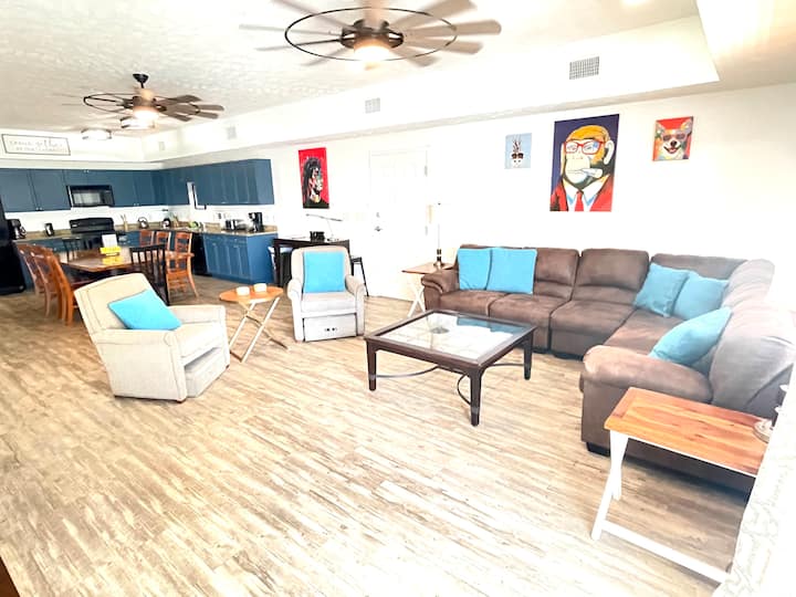 Lovely 4-bedroom Condo With Pool, Lazy River & Spa - Myrtle Beach, SC