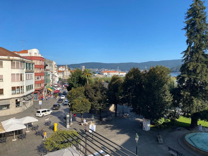 Lovely Apartment In The Heart Of Marín! - Marín