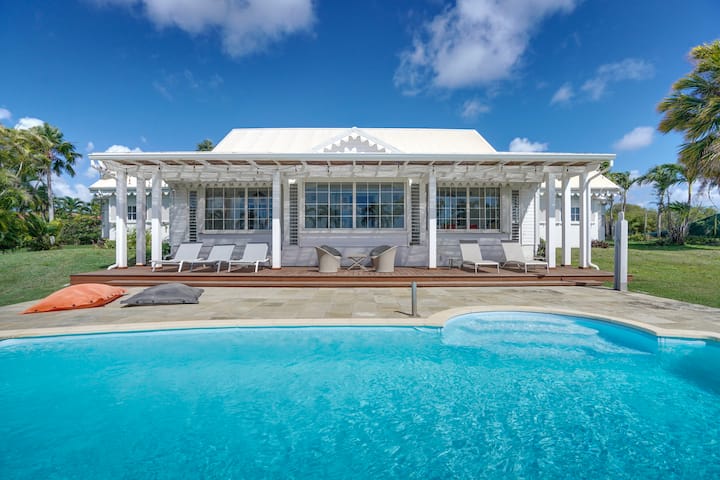Villa Terraviva 8pers 4ch 3sbb Piscine,st François - Guadeloupe