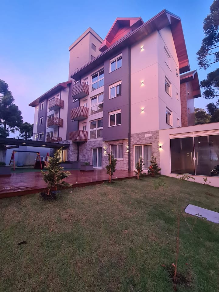 Coração De Canela - A Uma Quadra Da Catedral - Canela