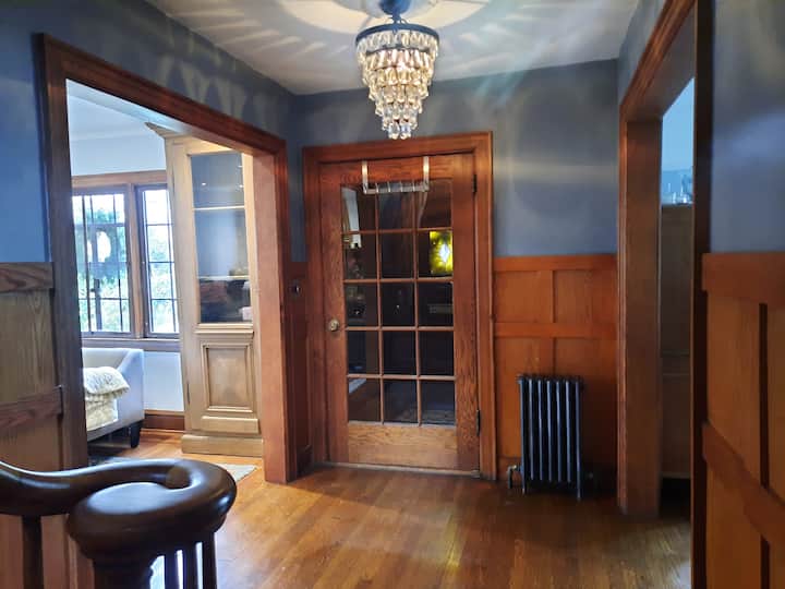 Classic Tudor In A Prime Nyc Suburban Location. - Sleepy Hollow, NY