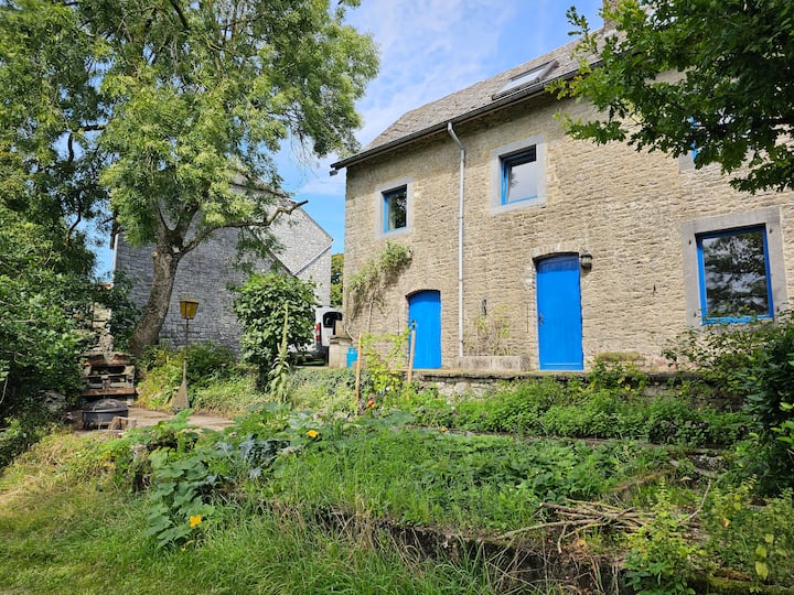 Chambre Spacieuse à La Campagne - Dinant