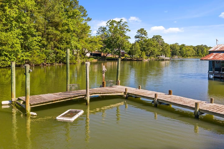 10 Handpicked Airbnb Vacation Rentals In Reedville, Virginia - Updated ...
