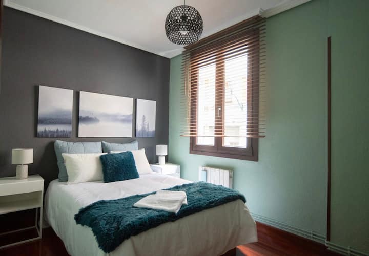 Vivienda De 3 Habitaciones Cerca Del Casco Viejo - Bilbao