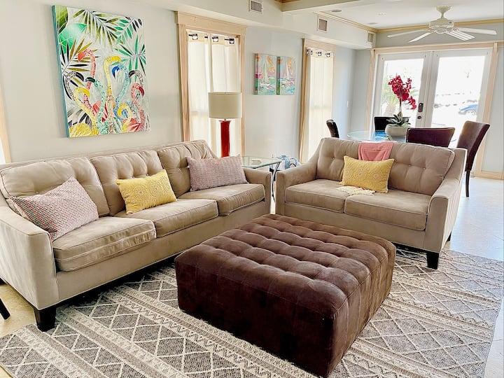 Be A Nomad | Oceanviews And Steps To The Beach - Jacksonville Beach, FL