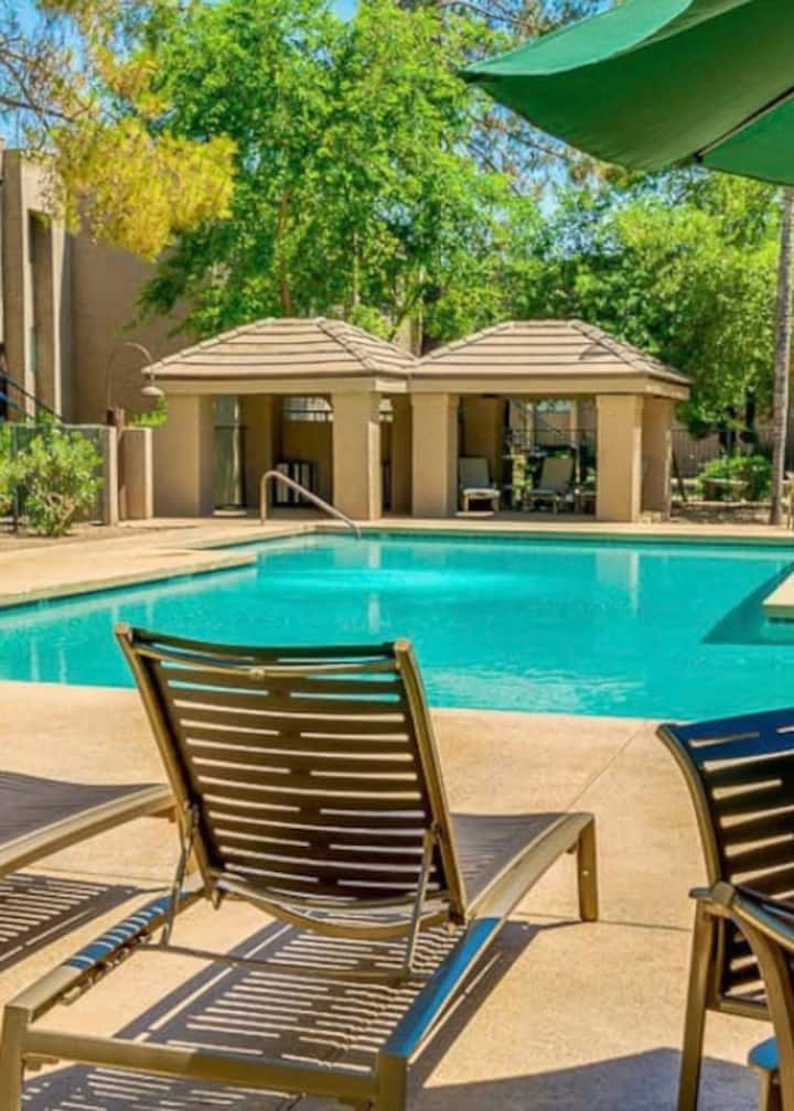 Amazing Old Town Location On Golf Course, W/views - United States