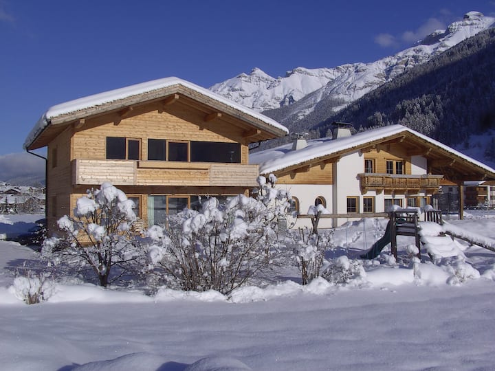 Bioholzhaus In Traumhafter Lage Mit Freiem Blick - Neustift im Stubaital