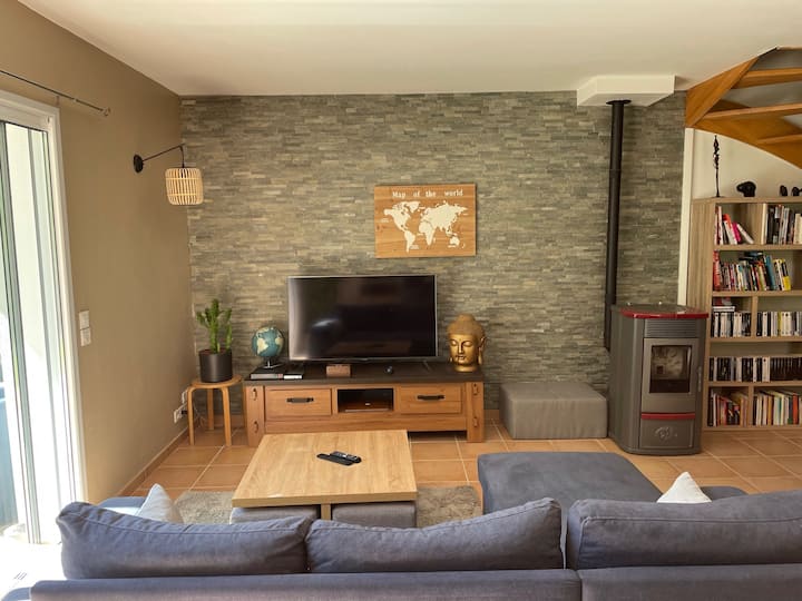 Maison Récente Au Coeur Du Pays Basque - Itxassou