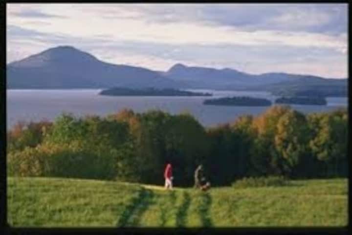 $99 April Special! Big, Beautiful, Cozy And Clean! - Vermont