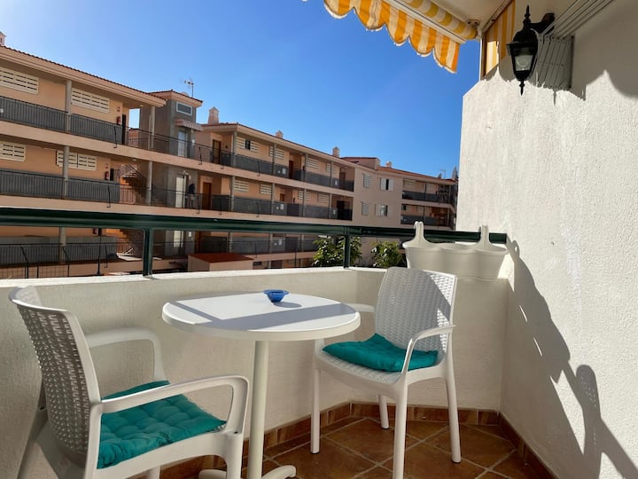 Cozy Apartment With Oceanview In Los Cristianos - Los Cristianos