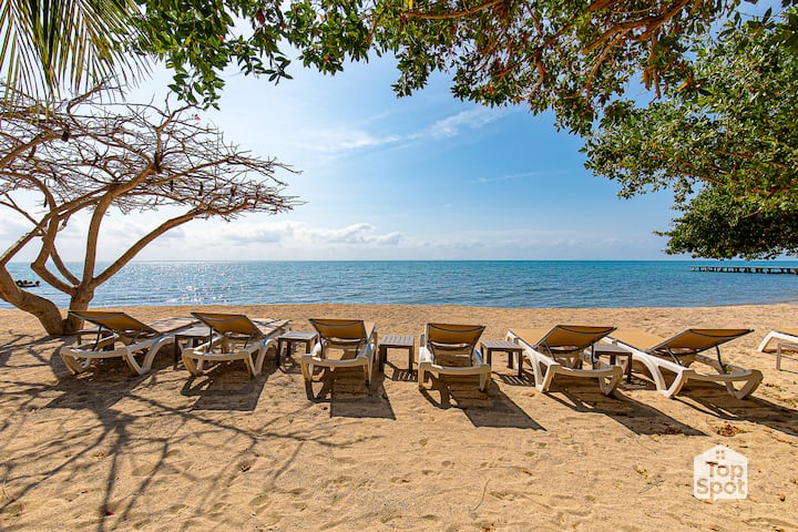 Topspot Frente Al Mar Con Playa Privada En Barú! - Rosario Islands