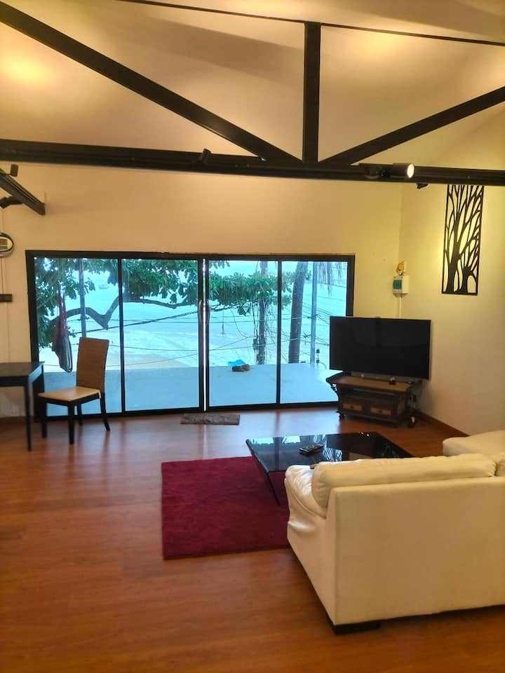 Phuket Beach House Chalong . - Provincia de Phuket