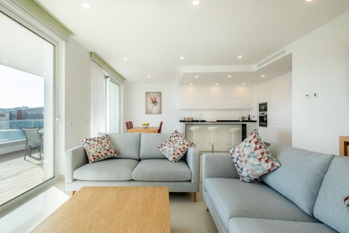 Adega Luxury 2 Bedroom Apartment (Hh-4-3a) - Lagos