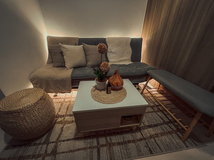 Scandi Condo Unit [1br-balcony][netflix][slfchkin] - Pasig