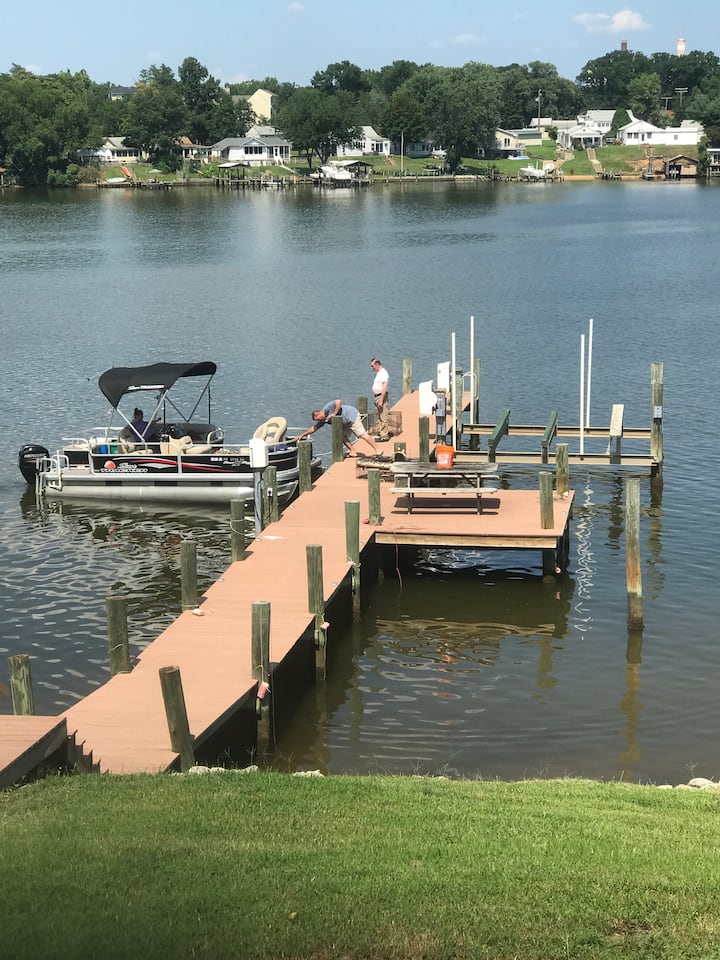 The Bay House:waterfront 3br Boating Fishing Swim - Glen Burnie, MD