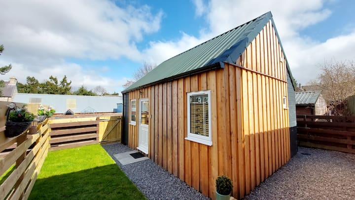 Modern 1 Bedroom Cottage - Loch Garten
