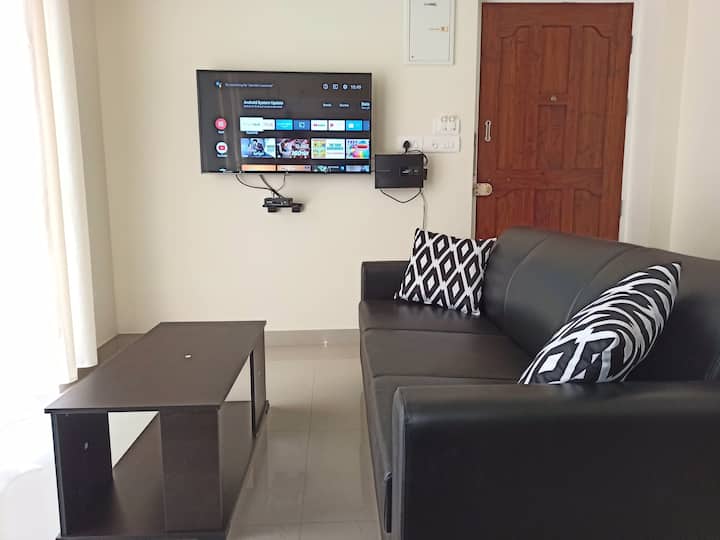 Vara Cf2 Service Apartment Near Varca Beach Goa - Goa
