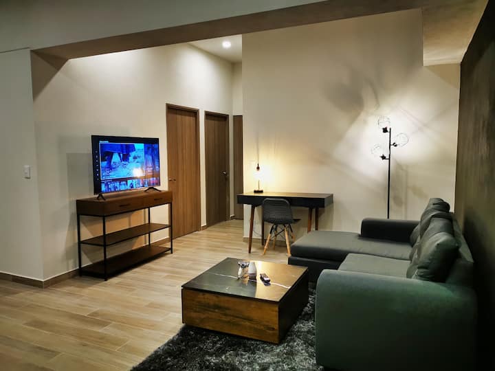 Depa Avant-garde -Gym, Alberca Techada, Facturamos - Querétaro
