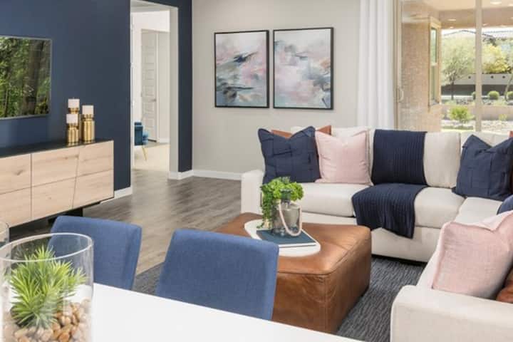 Stylish 2br Near Spring Training • Fire Pit & Wifi - Surprise, AZ