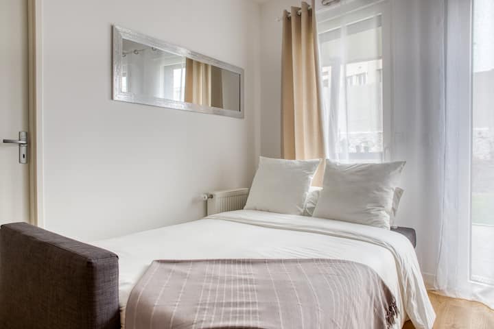T2 Cosy - Parking Gratuit- Jardin Privé - Noisy-le-Grand