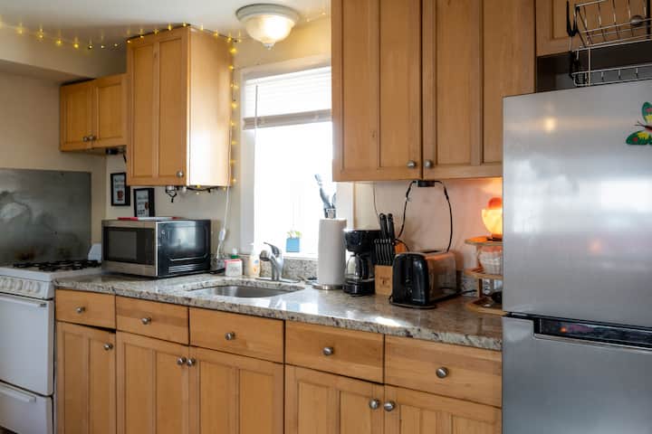 Beachside Getaway - 4br 2bath Heart Of Beach - North Hampton, NH