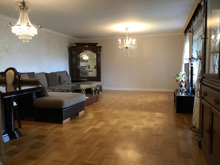 Spacious Villa With A Beautiful Garden. - Linköping