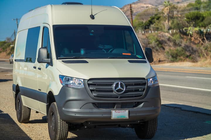 La Explora Camper Van!
(Mercedes Sprinter Van) - Ontario, CA