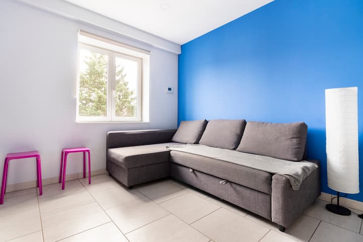 Mooie Studio Modern Ingericht In Huis In Brussel - Anderlecht