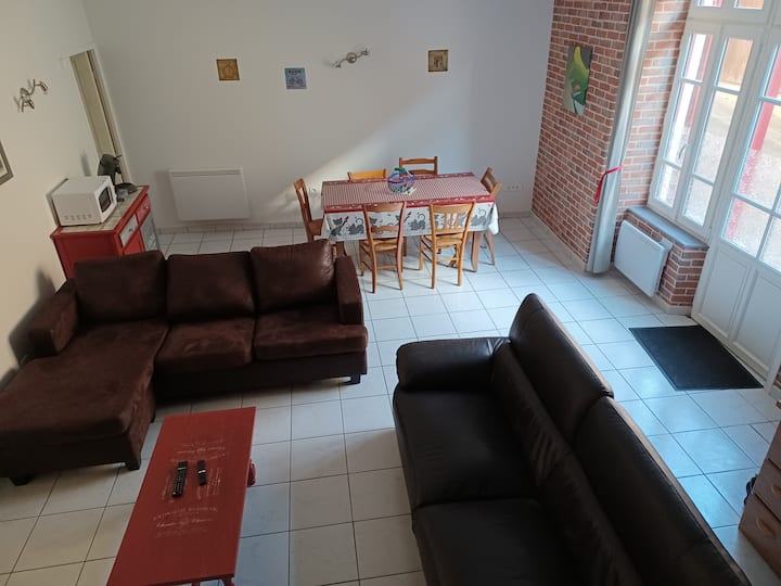 Agréable Maison De Ville Dans Un Quartier Médiéval - Parthenay