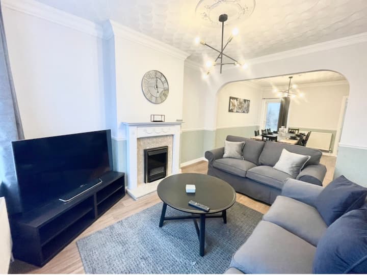Charming Bedminster Home - Sleeps 8 - Bristol
