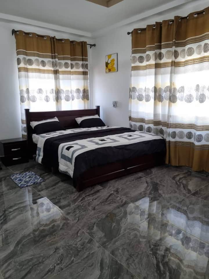 Sakumono Lagoon Vacation Rentals & Homes - Greater Accra Region, Ghana ...