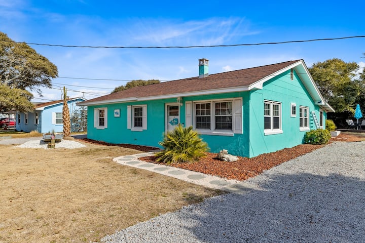 Peace At The Pier Unit A With King Size Master - Emerald Isle, NC