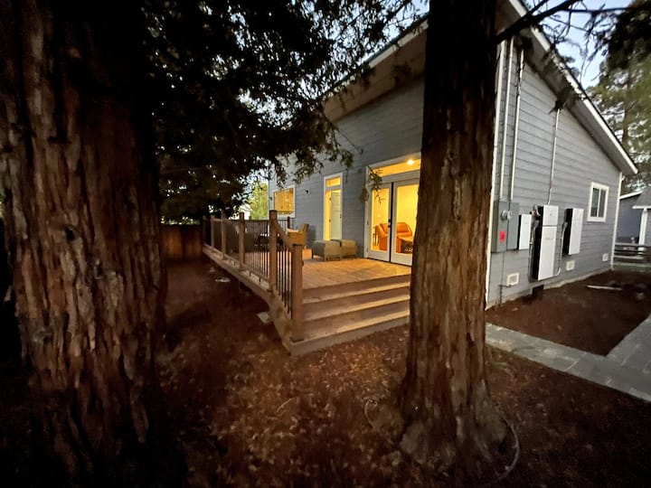 Modern | Redwood | Luxury | 2 Bd 2 Ba Guesthouse - Walnut Creek, CA