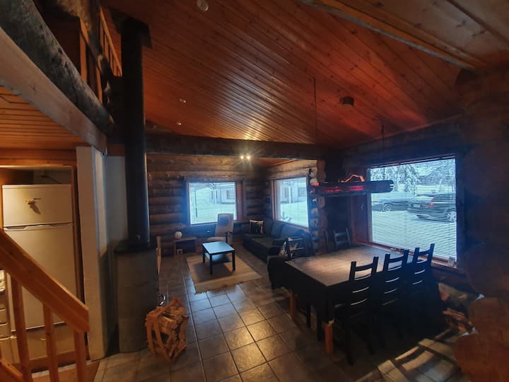 Semi-detached Log Cabin With A Great Location - Ruka