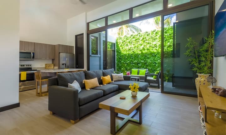 Beachside Casa Yara - Beautiful Villa, Jaco Beach - Costa Rica
