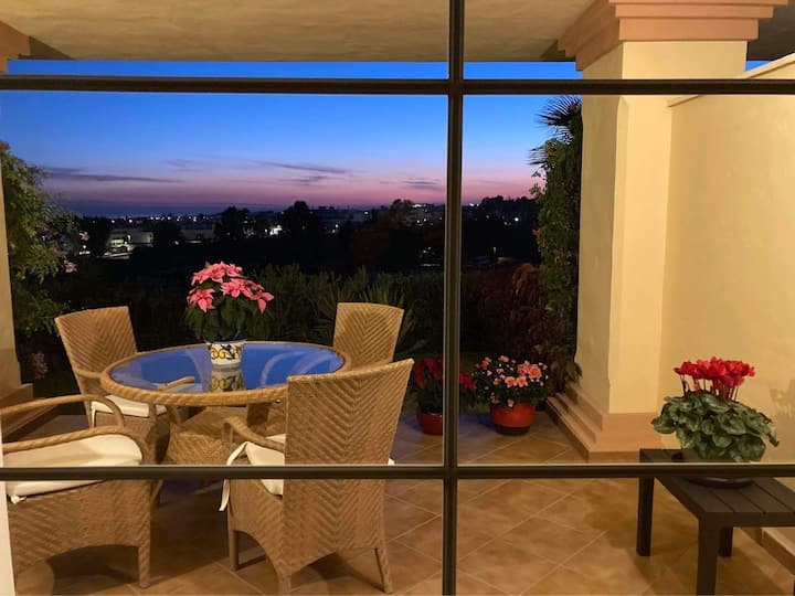 Casa Matila :  Luxe  Appartement Met Zwembad - Marbella