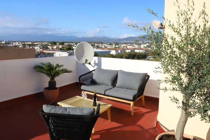 Schöne Wohnung Mit Dachterrasse Wlan/klima - Costa Brava