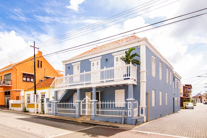 Las Hermanas Apartment - Curaçao