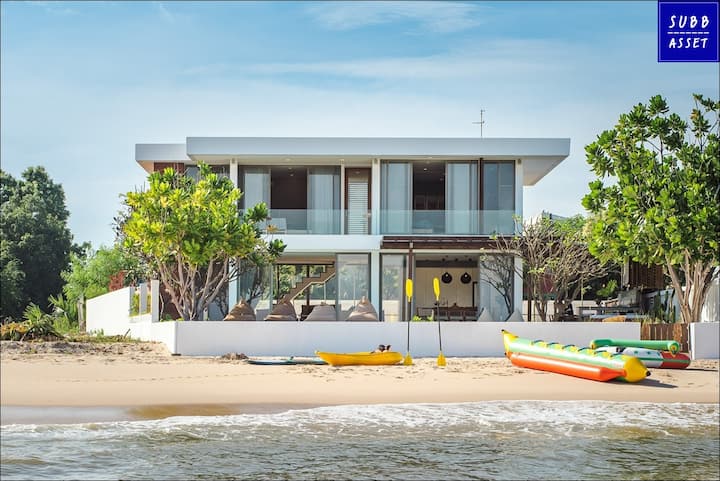 Beachfront Modern Luxury Poolvilla | Cha-am - Tha Yang