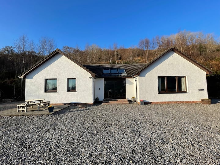 Colonsay Cottage, Old Springwell Croft - Glencoe
