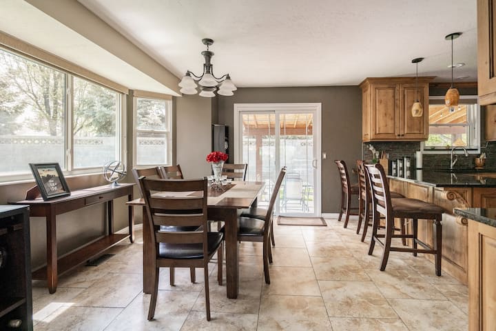 Private Bedroom/loft With Spa/swimming Pool In Slc - West Jordan, UT