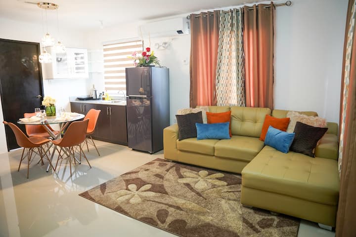 Cozy And Quiet 3-bedroom Duplex House Cdo Uptown - Cagayan de Oro